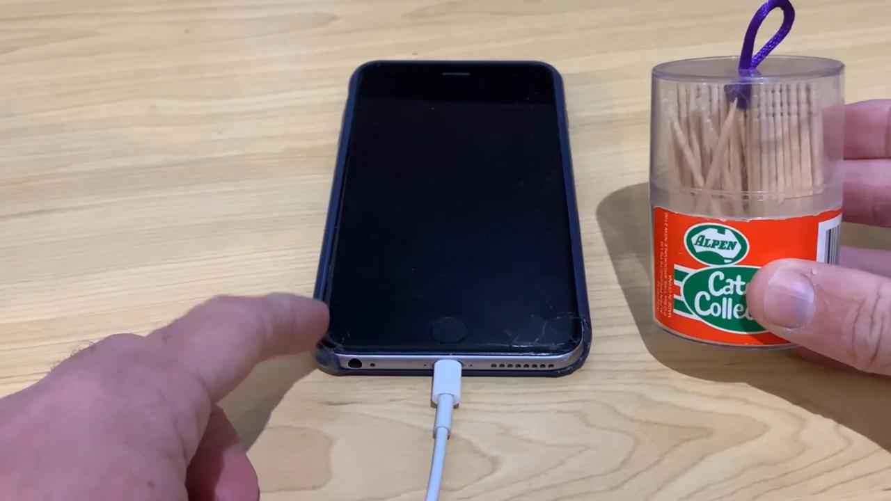 Is your iPhone 11 charging port not operating correctly? Here's the Why